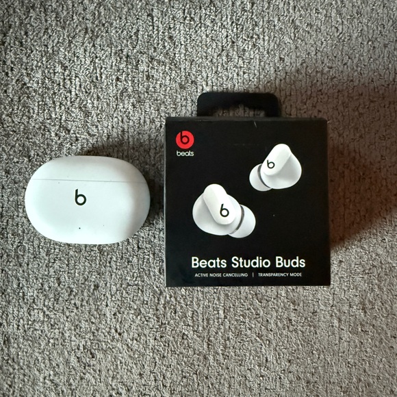 Beats by Dre | Headphones | Beats Studio Buds White Like New Box ...